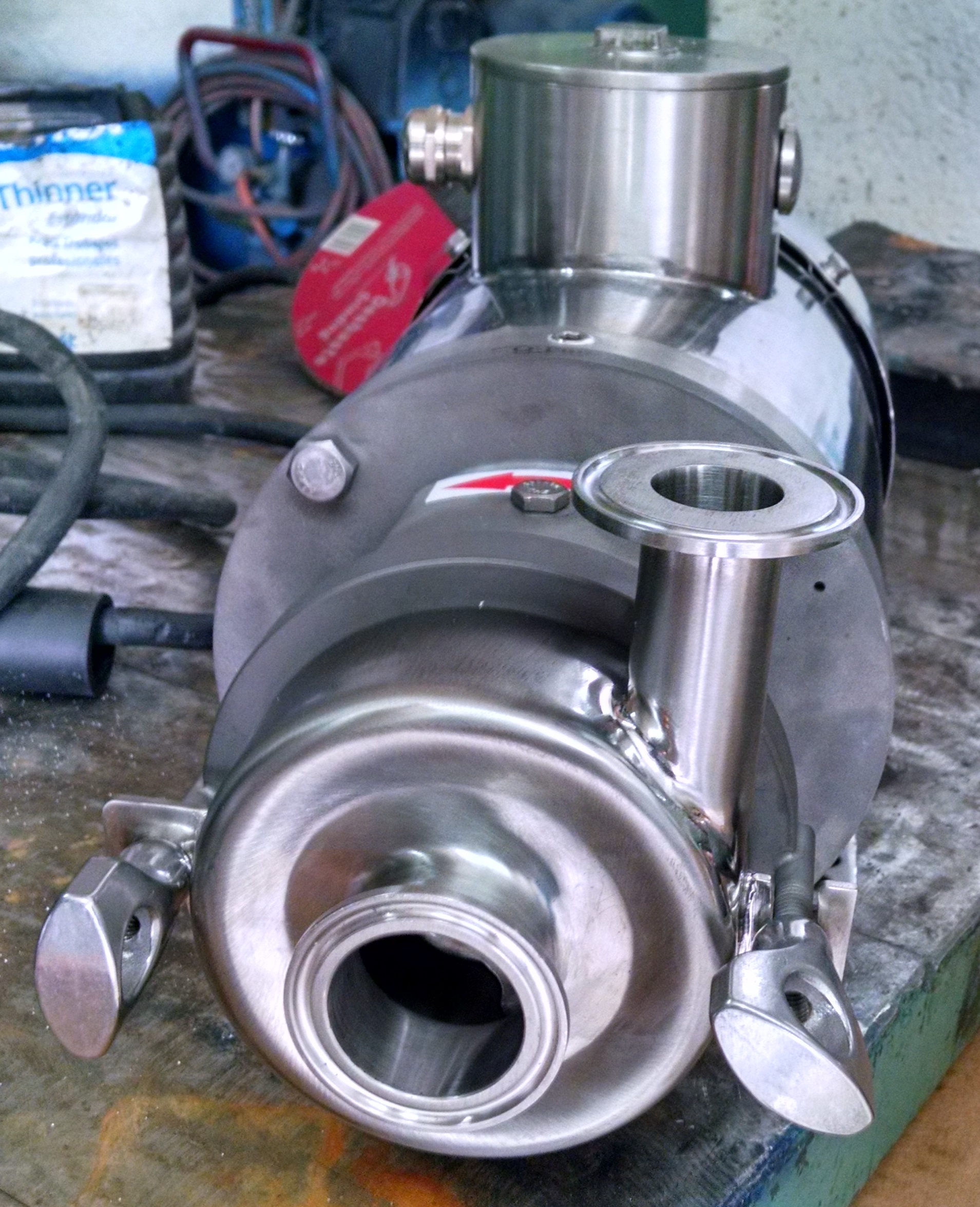 Q-PUMPS SERIE QC. MOTOBOMBAS CENTRIFUGAS SANITARIAS EN 316L – EQUIPOS Y ...